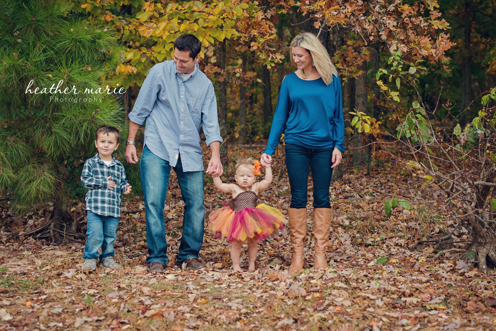 The Hetzel Family {Autumn} | Heather Marie Photography
